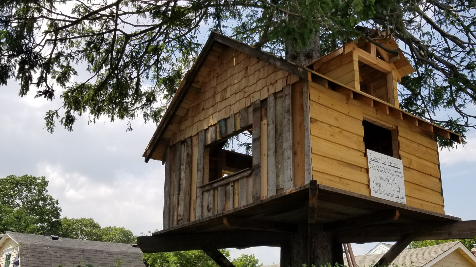 Babylon Village Tree House News Round Up - Home In Babylon